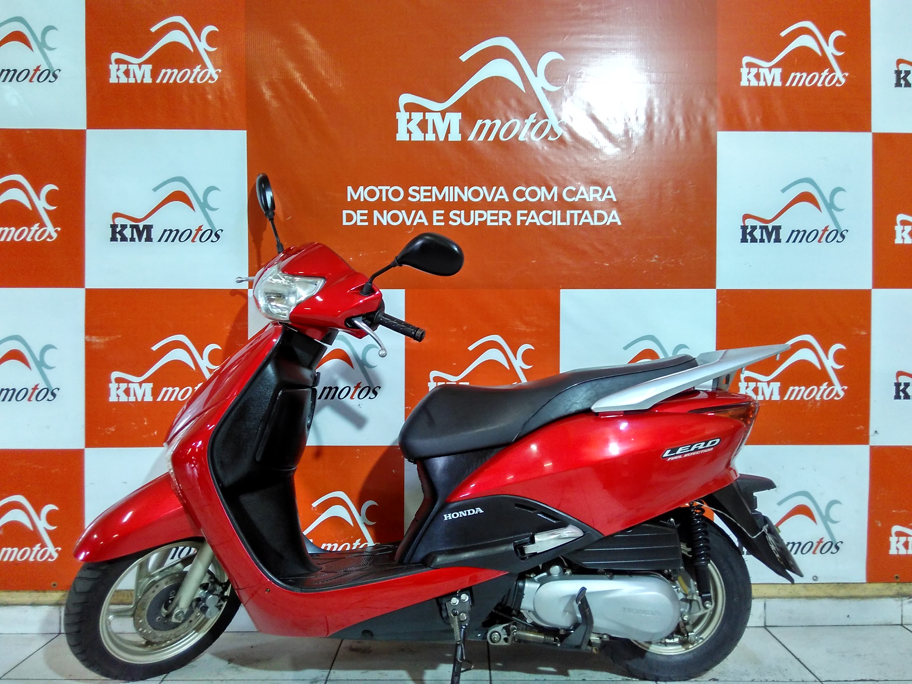 Honda Lead 110 Vermelha 2011 | KM Motos | Sua Loja de Motos Seminovas