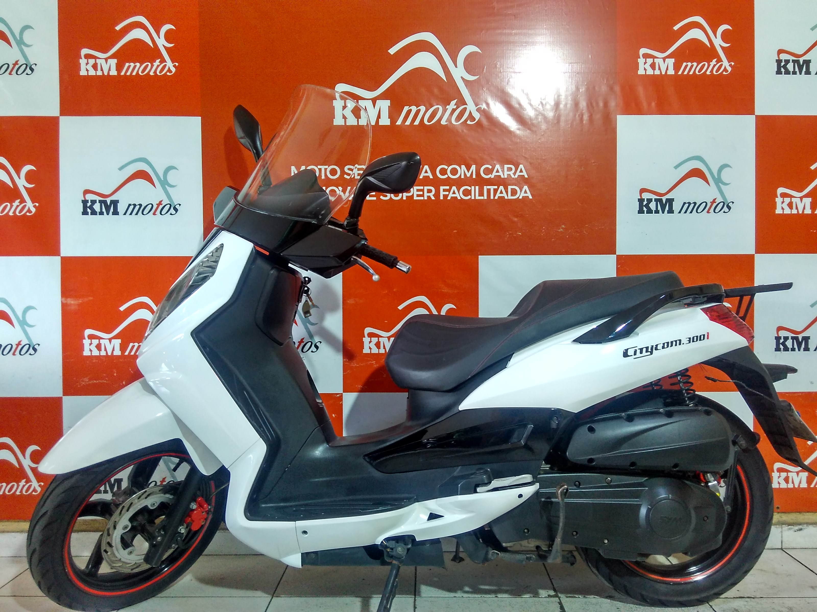Dafra Citycom 300 I Branca 2015 | KM Motos | Sua Loja de Motos Seminovas