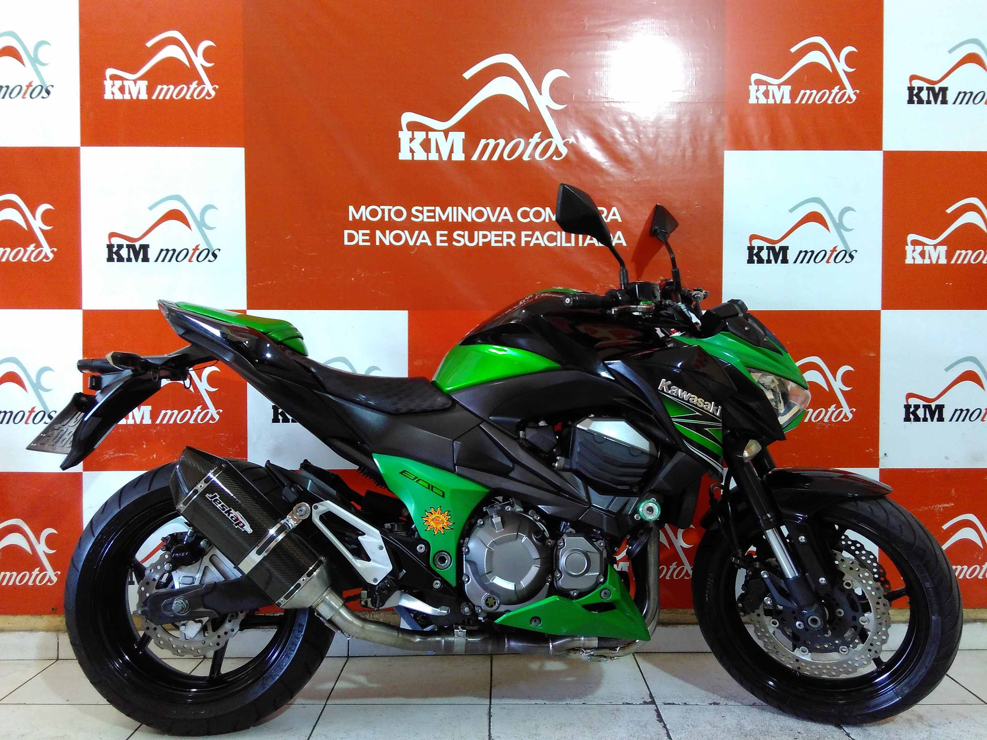 Kawasaki Z 800 Verde 2014 | KM Motos | Sua Loja de Motos Seminovas