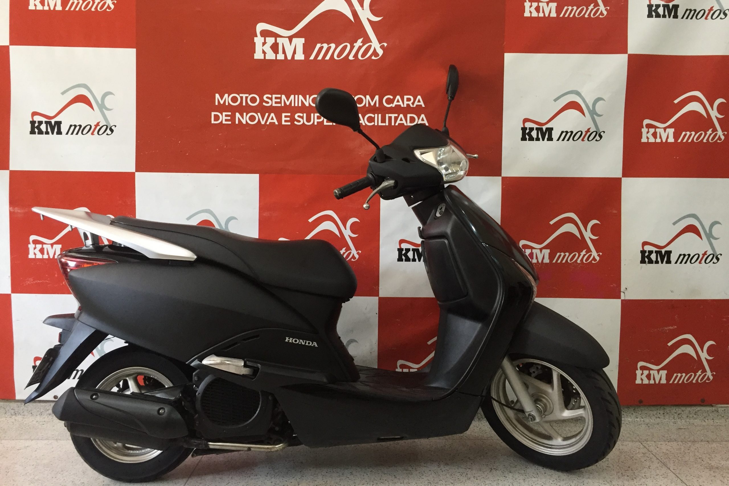 Honda Lead 110 Preta 2014 | KM Motos | Sua Loja de Motos Semi Novas