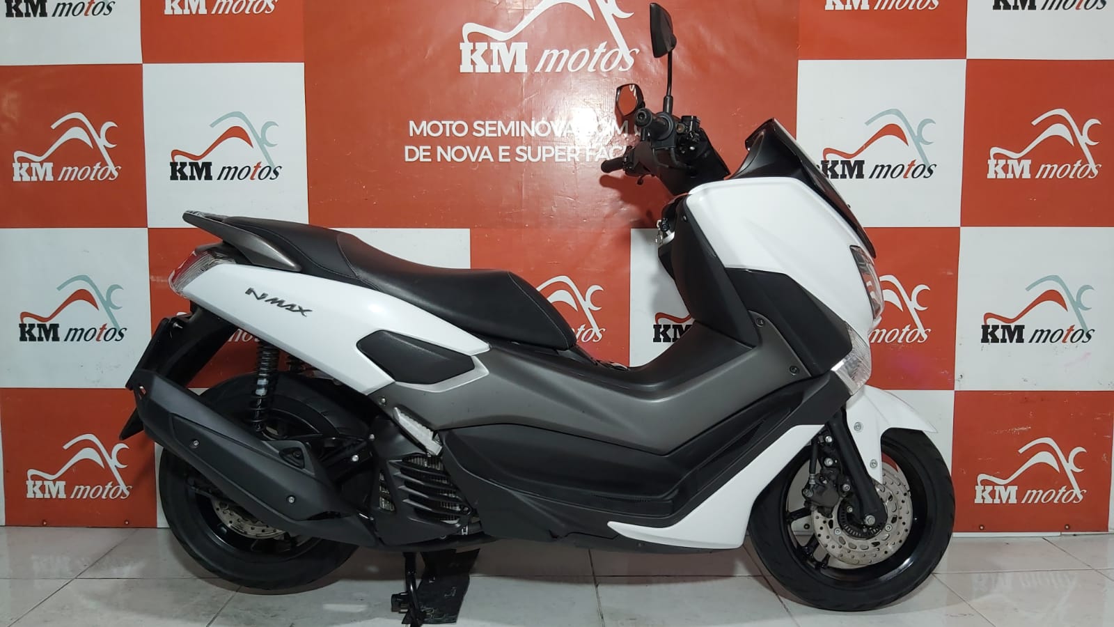 Yamaha Nmax 160 ABS 2018 Branca | KM Motos | Sua Loja de Motos Semi Novas