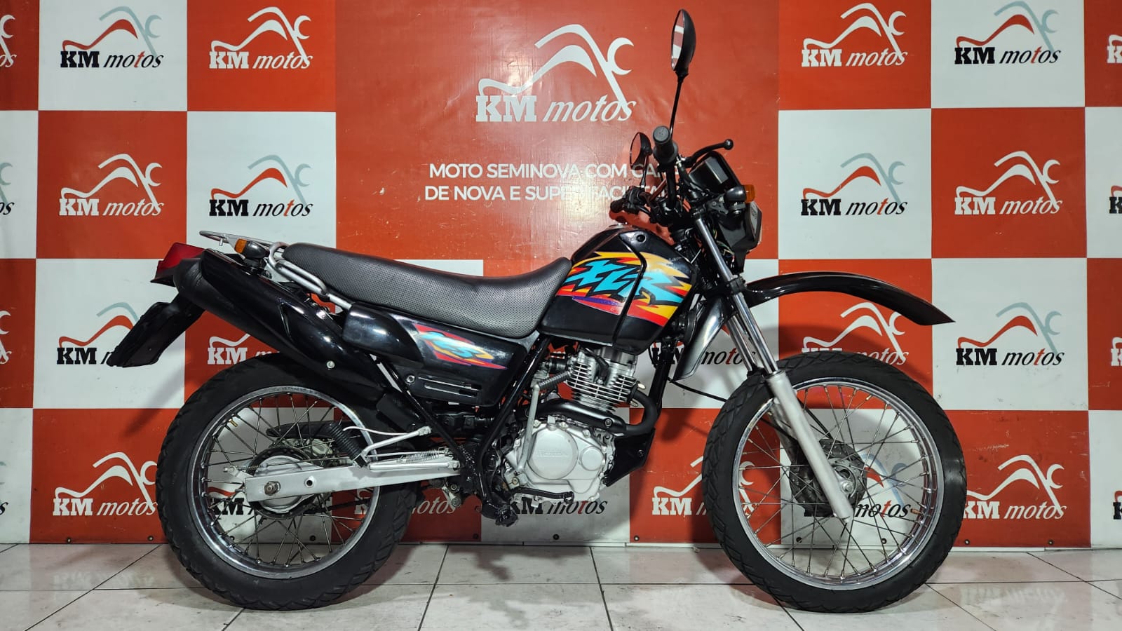 Honda XLR 125 ES 2001 Preta | KM Motos | Sua Loja de Motos Seminovas