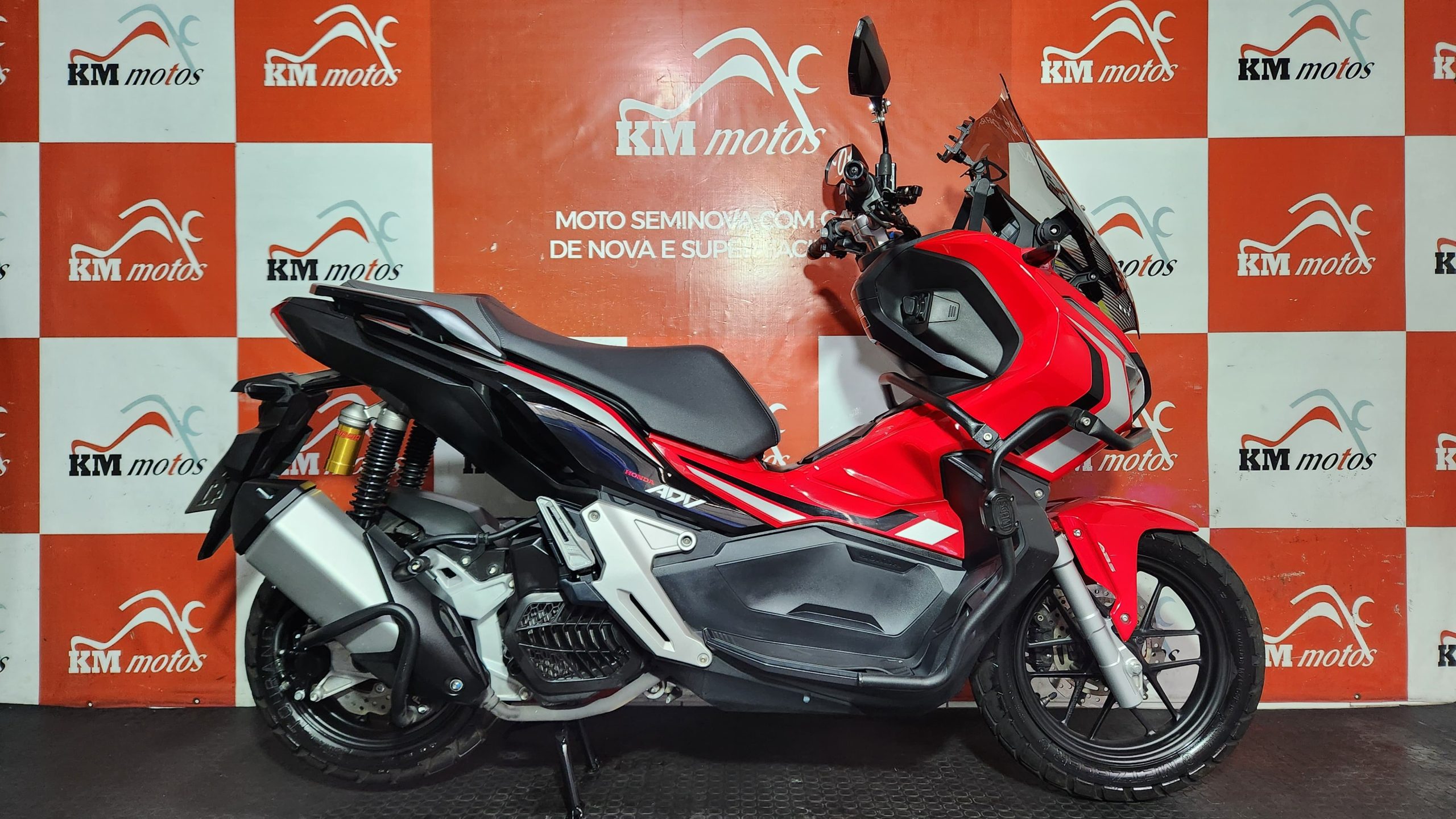 Honda ADV 150 ABS 2023 Vermelha | KM Motos | Sua Loja de Motos Seminovas