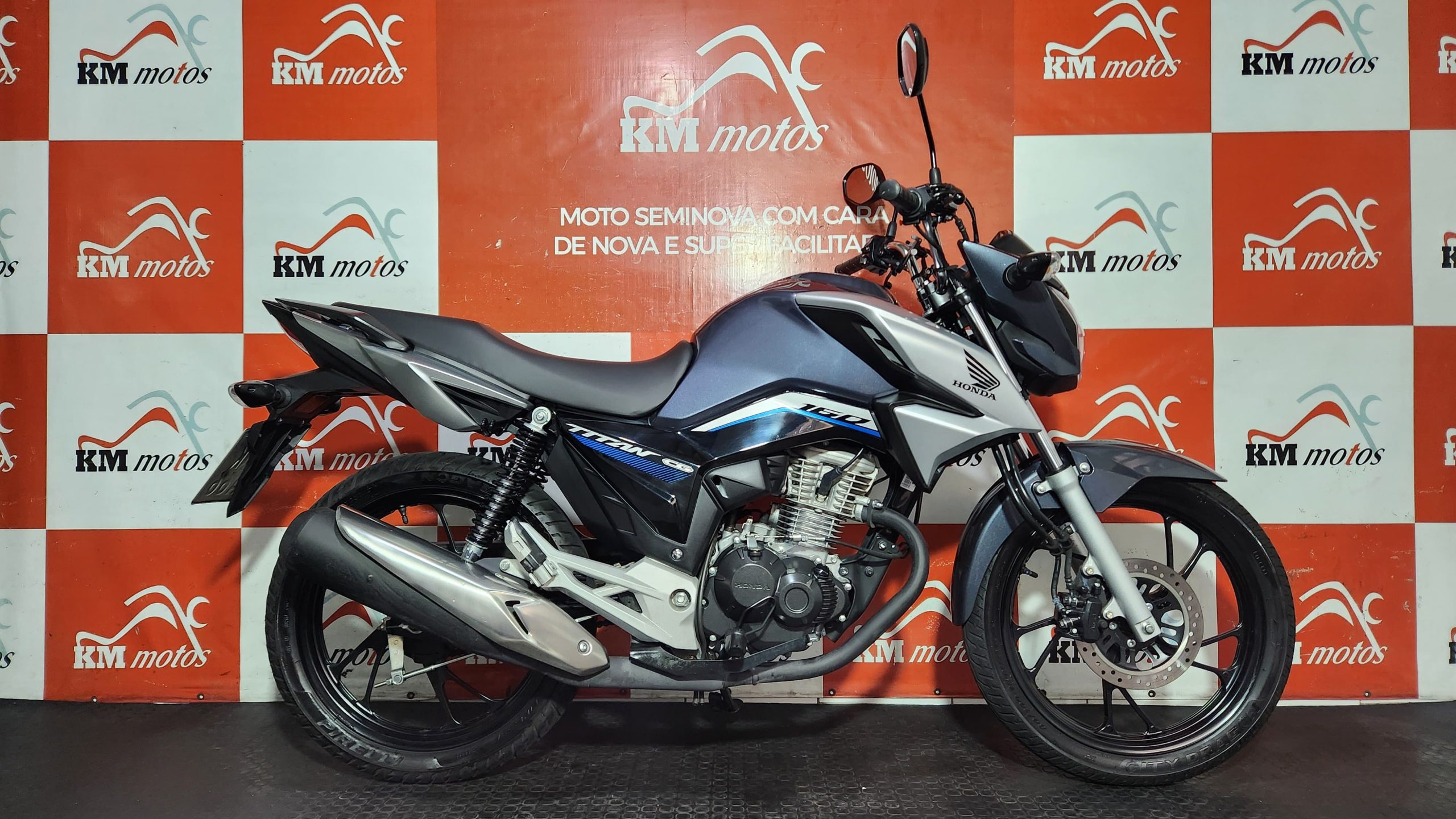 Honda CG 160 Titan 2023 Cinza | KM Motos | Sua Loja de Motos Seminovas