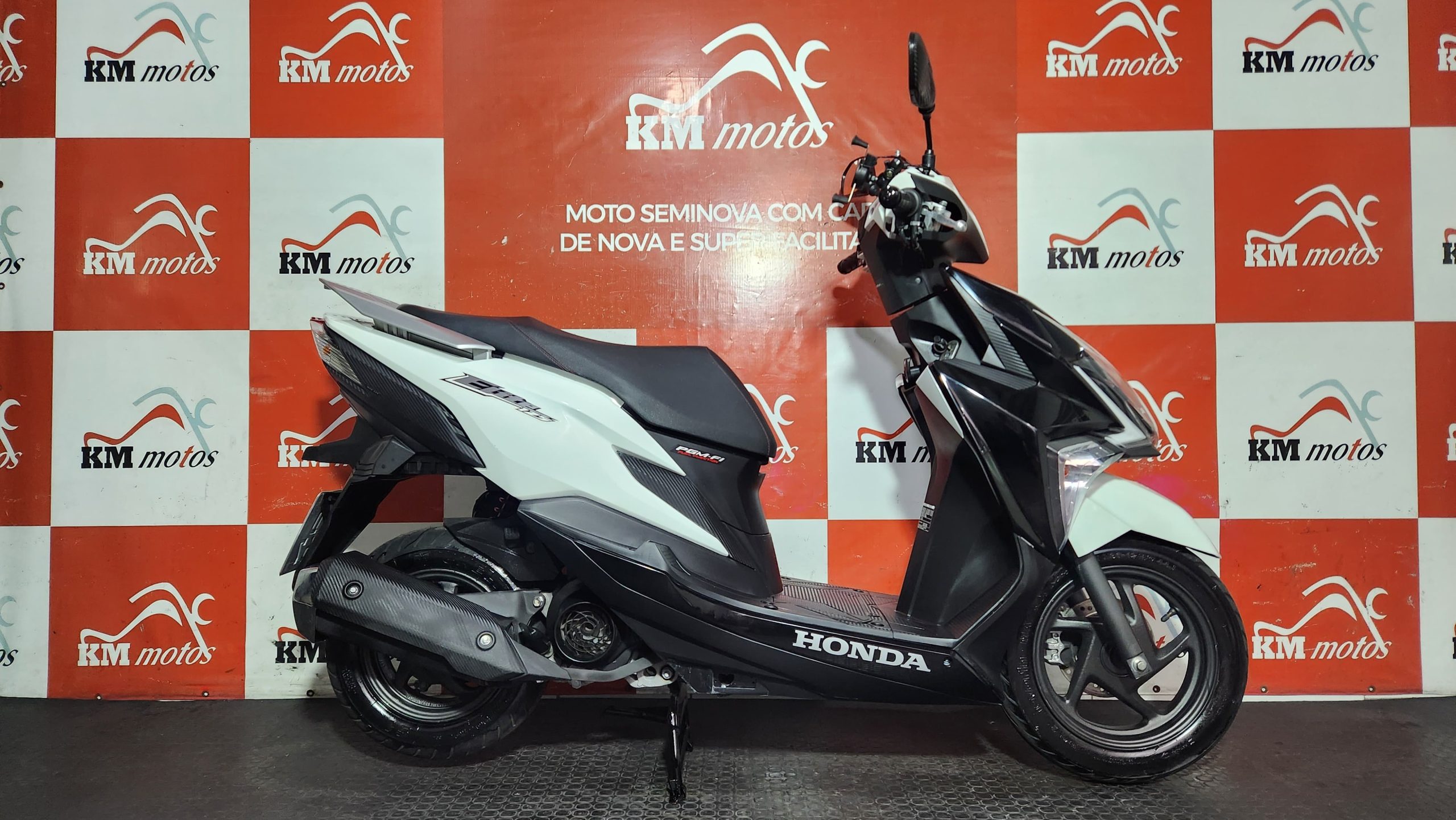 Honda Elite 125i CBS 2022 Branca | KM Motos | Sua Loja de Motos Seminovas