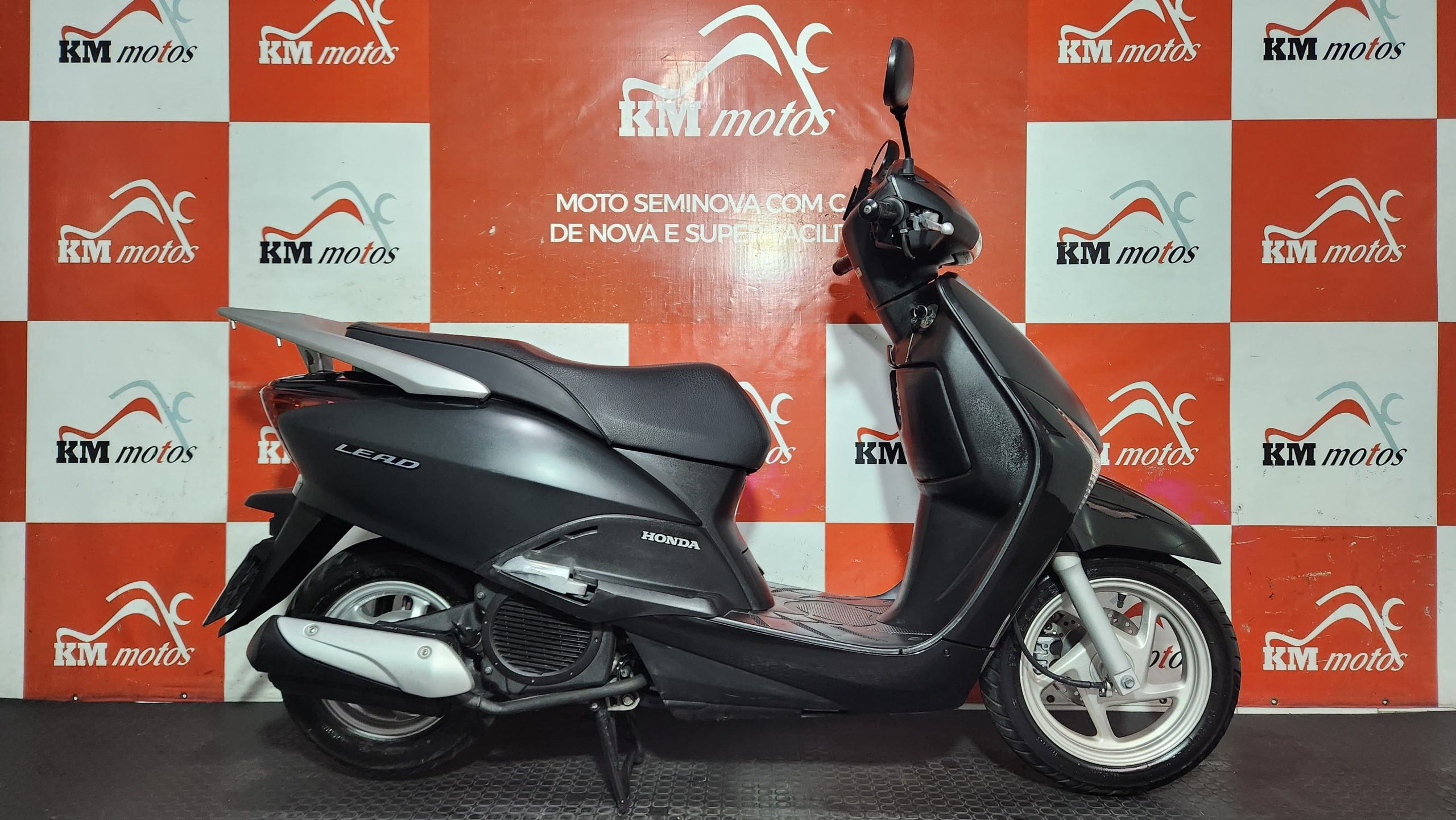 Honda Lead 110 2013 Preta | KM Motos | Sua Loja de Motos Seminovas